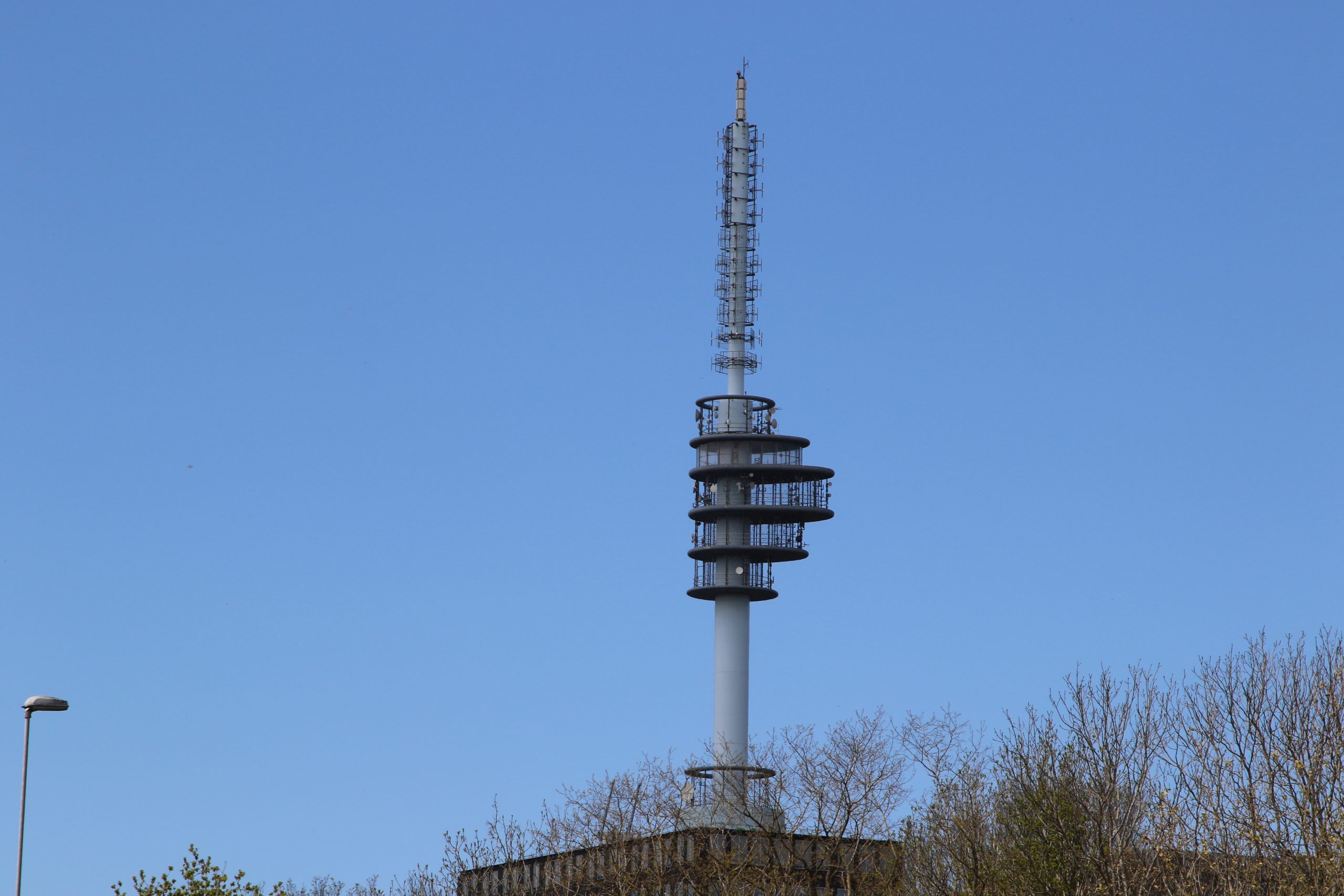 Auction of frequency for really fast 5G internet postponed - Thingsdata.com